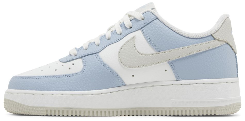 Buy Nike Wmns Air Force 1 Low 'Light Armory Blue' - HF0022 400 | GOAT