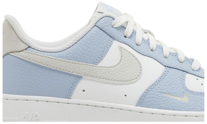 Buy Wmns Air Force 1 Low 'Light Armory Blue' - HF0022 400 | GOAT