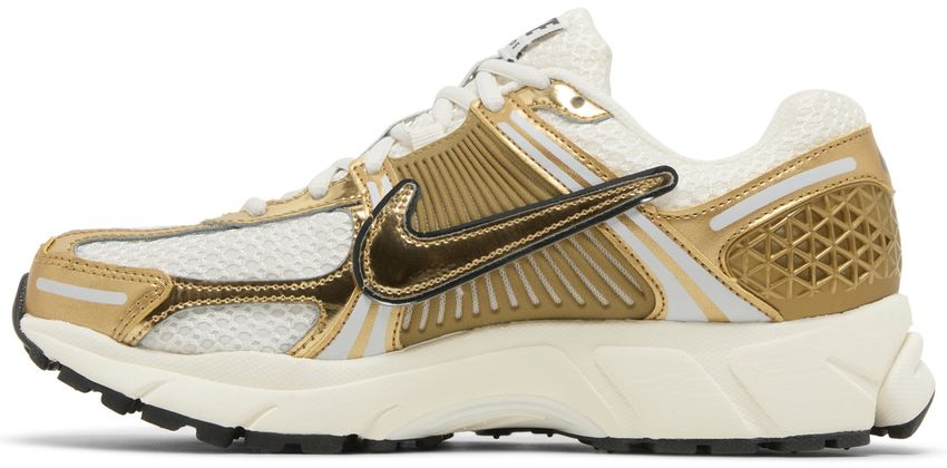Buy Nike Wmns Air Zoom Vomero 5 'Metallic Gold' - HF7723 001 | GOAT