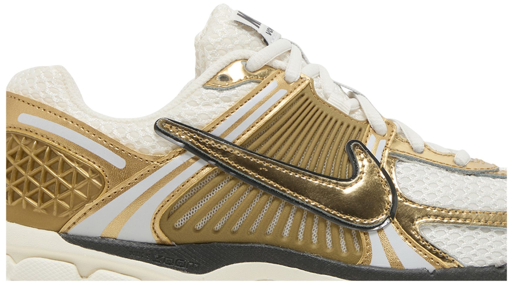 Buy Nike Wmns Air Zoom Vomero 5 'Metallic Gold' - HF7723 001 | GOAT