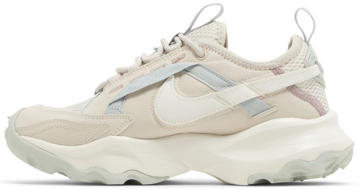 Buy Nike Wmns TC 7900 'Light Orewood Taupe' - DD9682 102 | GOAT