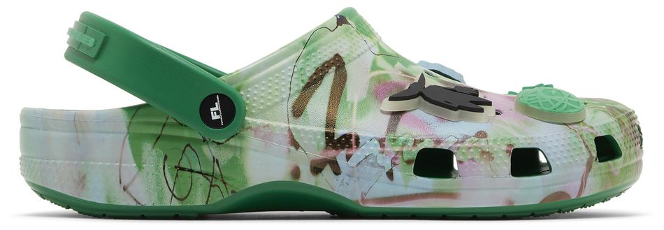 Buy Futura Laboratories x Crocs Classic Clog 'Green Ivy' - 209622 3WH ...