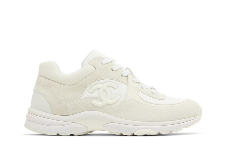 Buy Chanel CC Logo Sneaker 'White' - G34361 Y53536 0I259 | GOAT