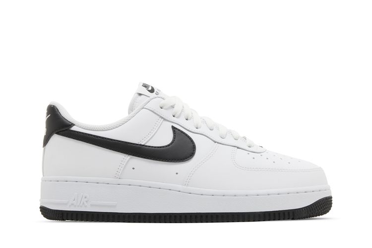Buy Nike Air Force 1 '07 'White Black Outsole' - FQ4296 101 | GOAT