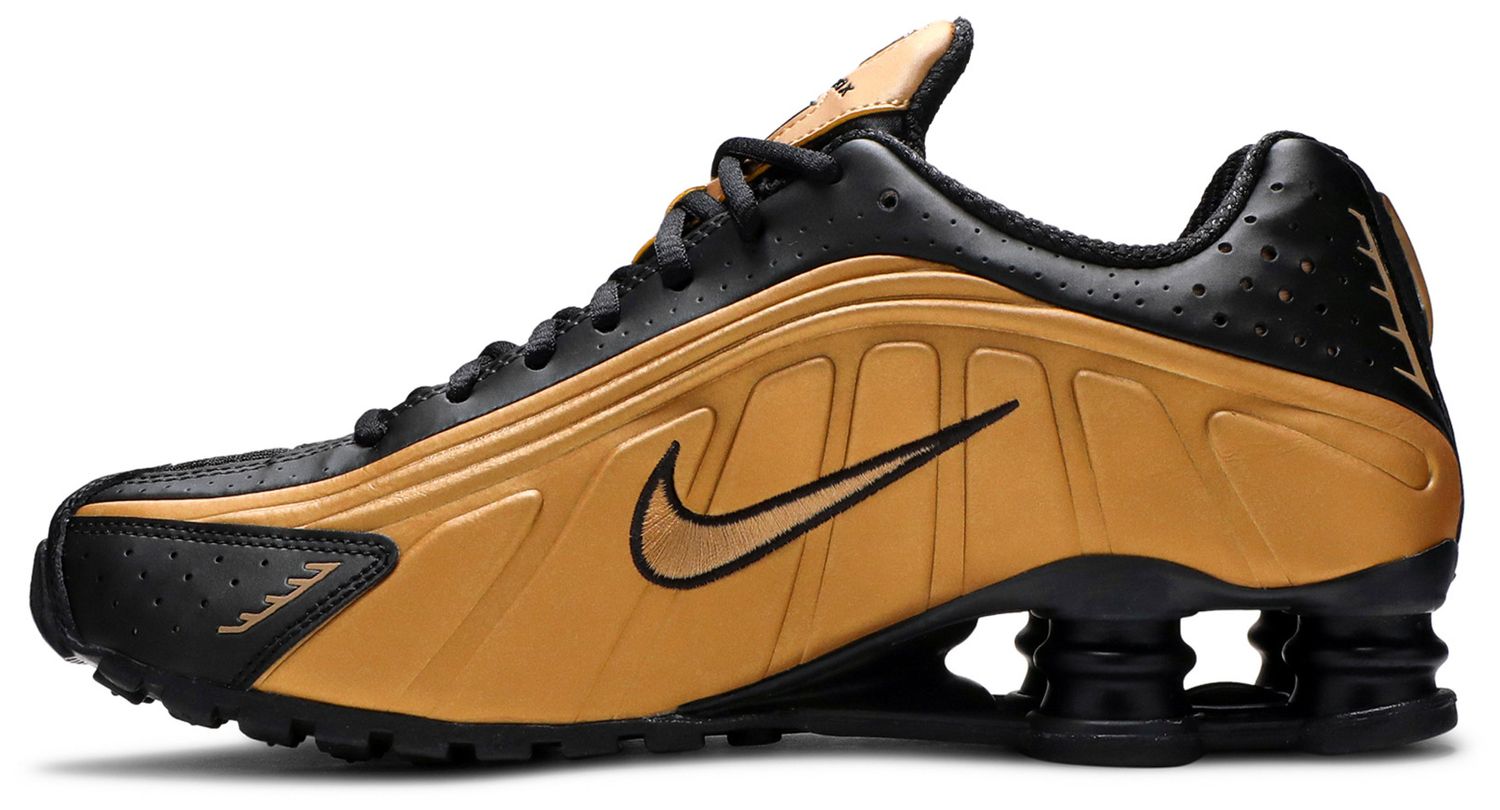 Buy Nike Shox R4 'Metallic Gold' - 104265 702 | GOAT