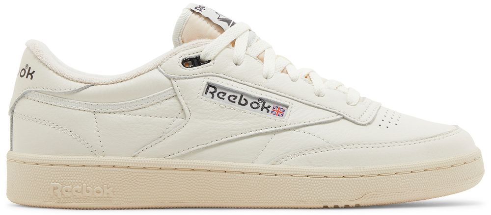 Buy Club C 85 Vintage 'Chalk White Black' - 100033000 | GOAT