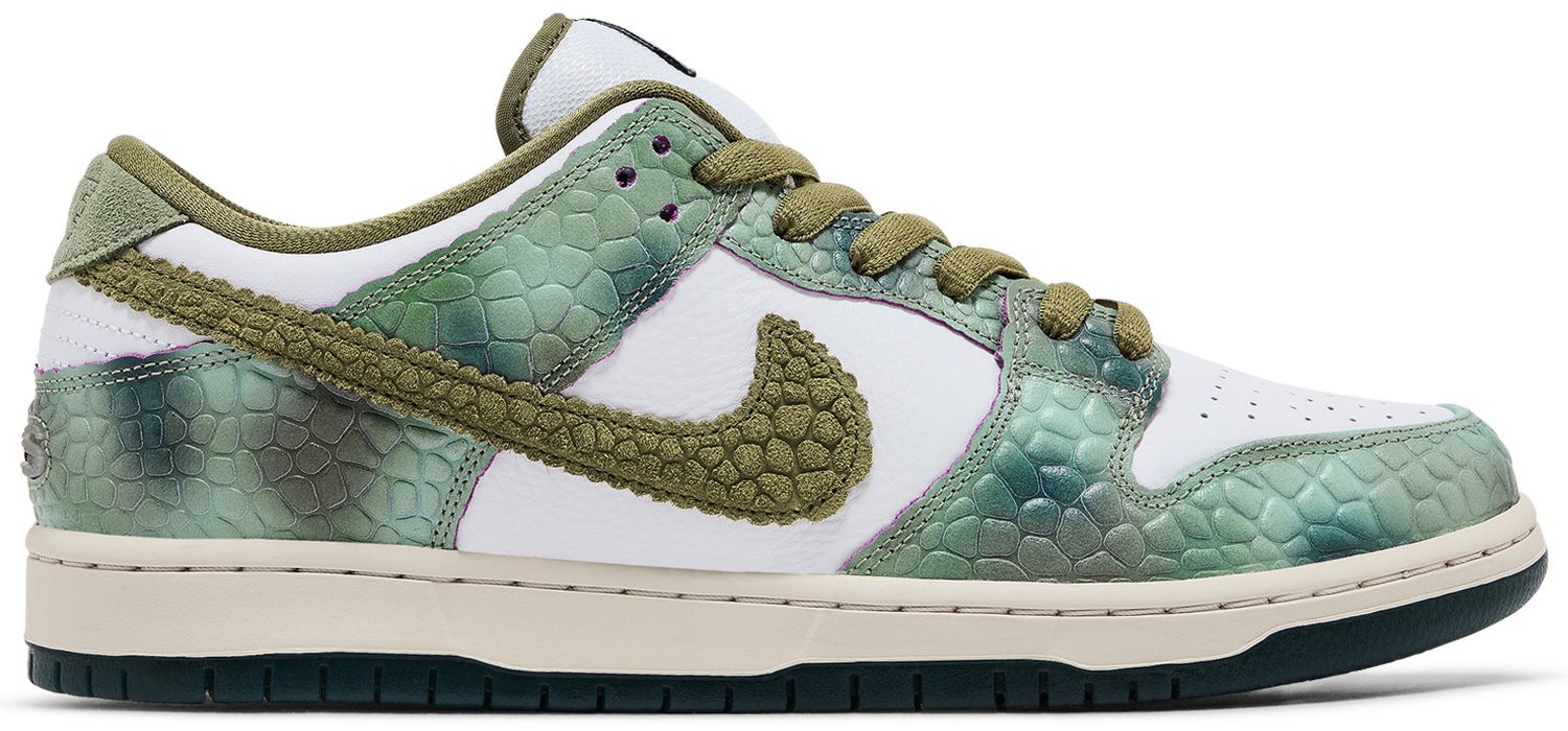 Buy Nike Alexis Sablone x Dunk Low SB 'Chameleon' - HJ3386 300 | GOAT
