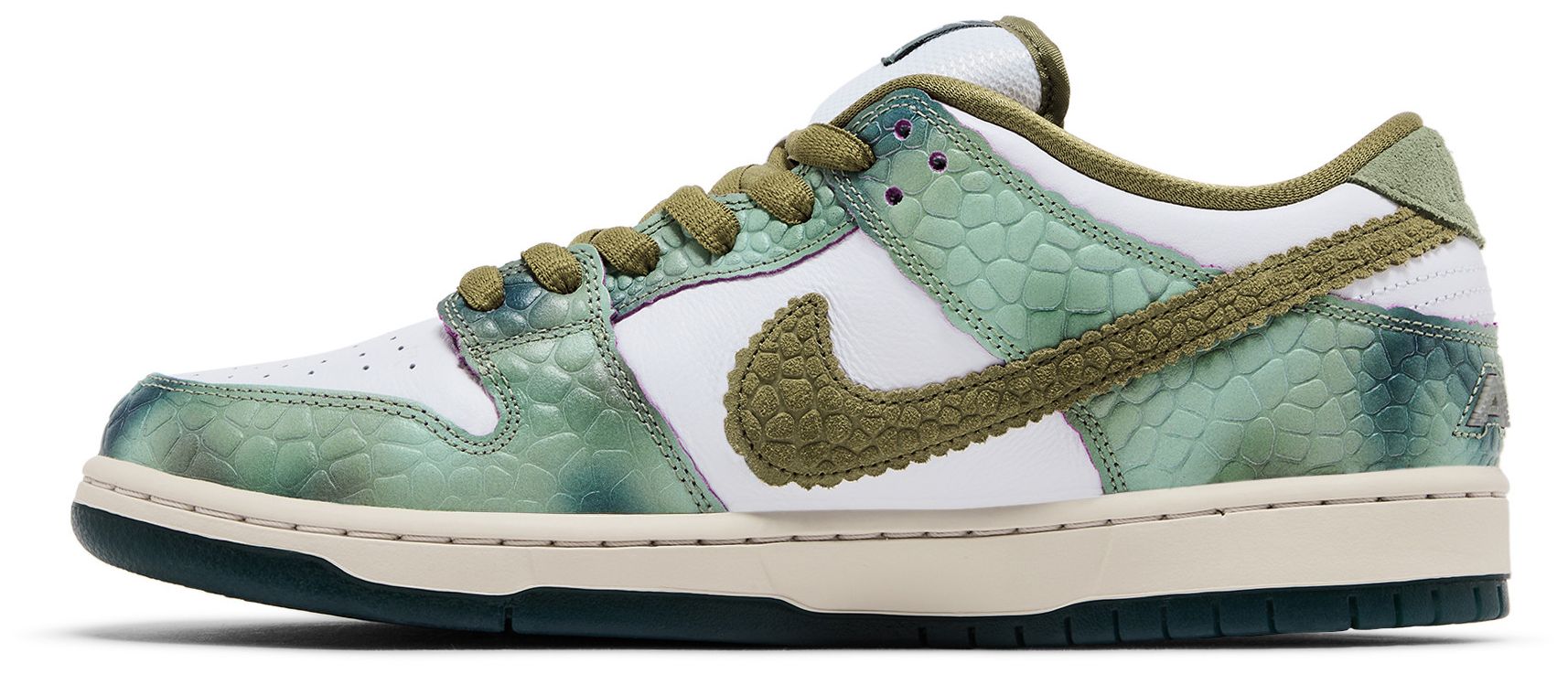 Buy Alexis Sablone x Nike Dunk Low SB 'Chameleon' - HJ3386 300 | GOAT