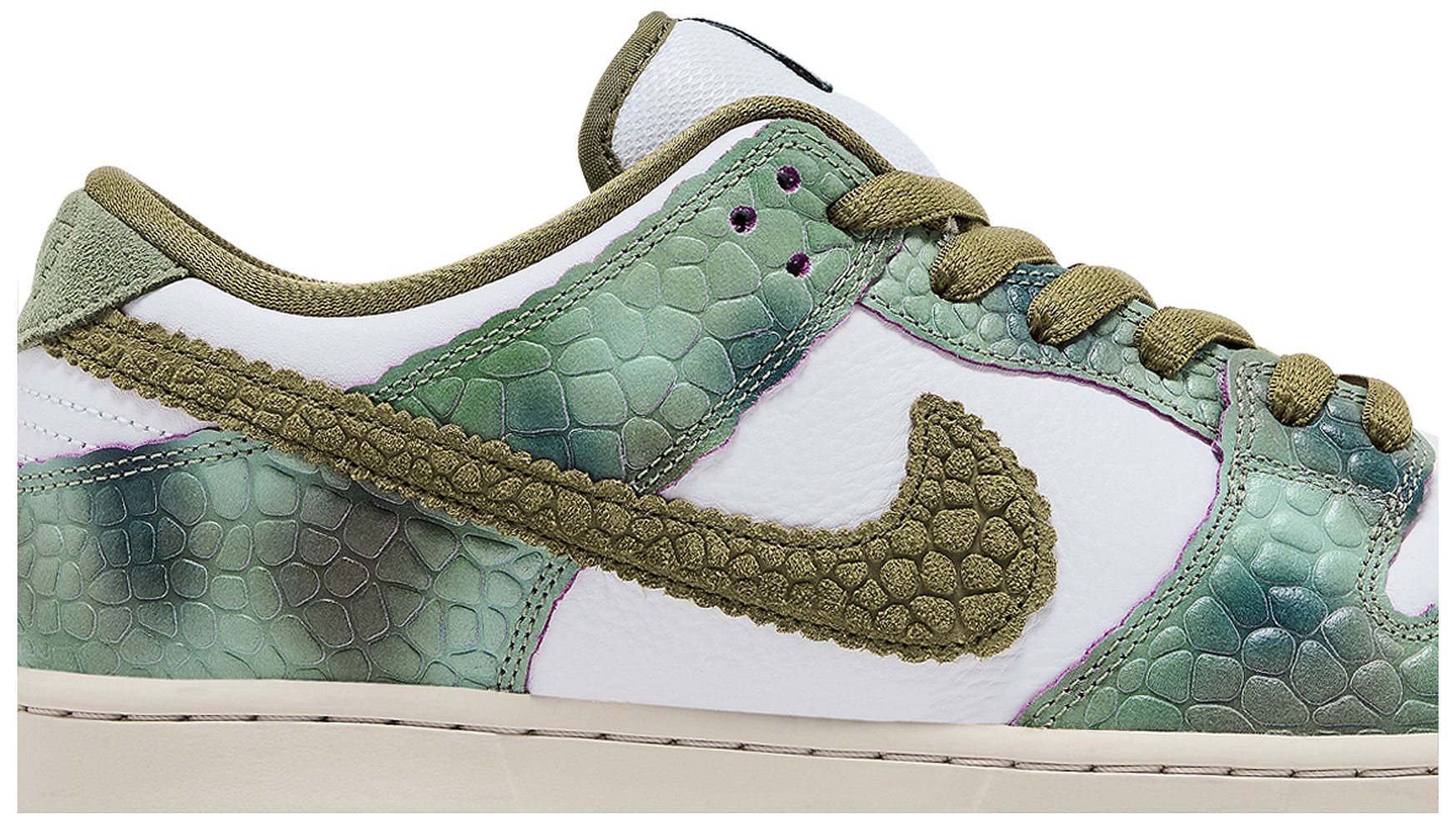 Buy Alexis Sablone x Nike Dunk Low SB 'Chameleon' - HJ3386 300 | GOAT
