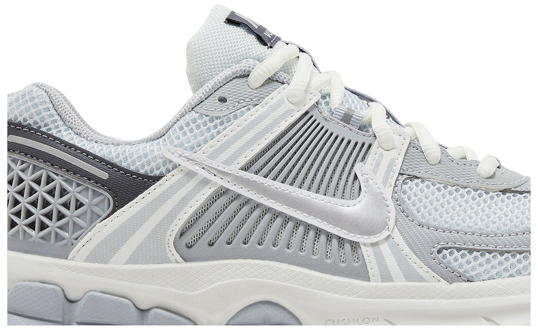 Buy Nike Vomero 5 GS 'Pure Platinum Metallic Silver' - HF6998 002 | GOAT