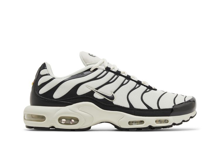 Buy Nike Air Max Plus Essential 'Panda' - FV6264 001 | GOAT