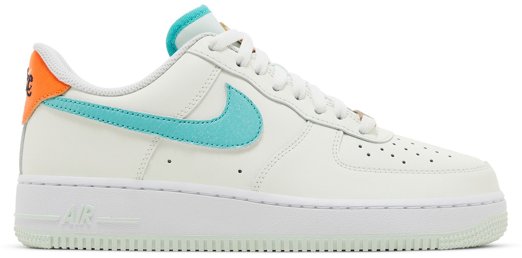Buy Nike Air Force 1 '07 LV8 'Be The One' - HM3728 131 | GOAT