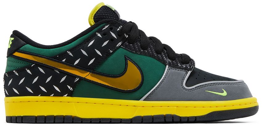 Buy Nike Dunk Low 'What the Duck - University of Oregon Home' PE ...