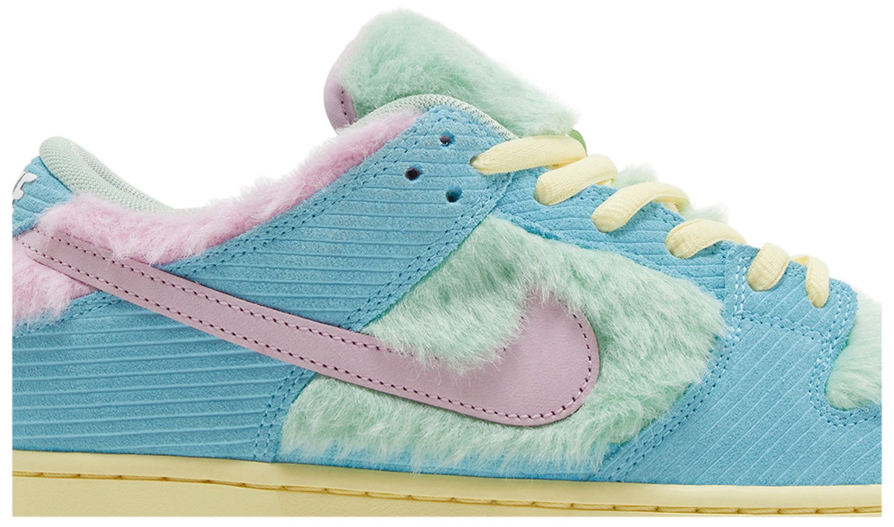 Buy Verdy x Nike Dunk Low SB 'Visty' - FN6040 400 | GOAT