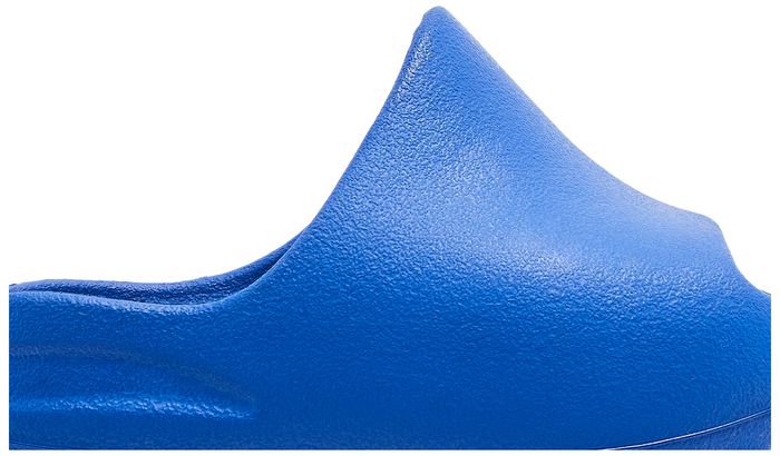 Buy adidas Yeezy Slides Kids 'Azure' - ID4135 | GOAT