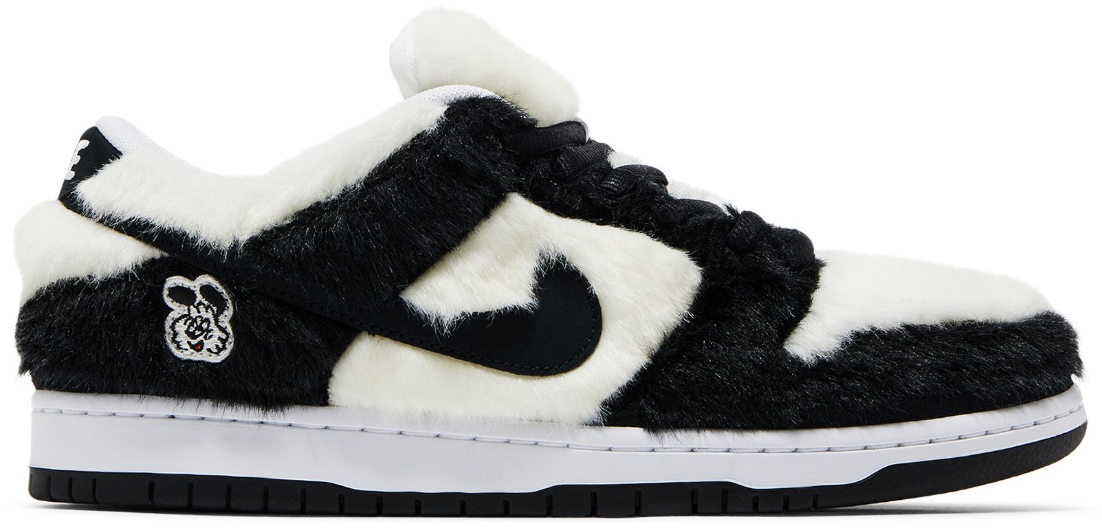 Buy Nike Verdy x Dunk Low SB 'Vick' Friends & Family - FN6039 100 | GOAT