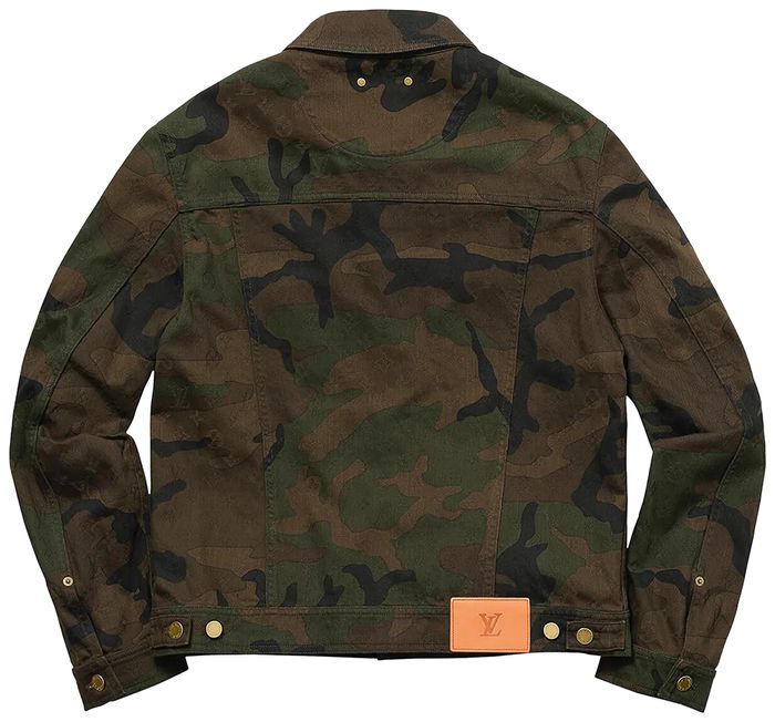 Buy Louis Vuitton x Supreme Jacquard Denim Trucker Jacket 'Camo ...