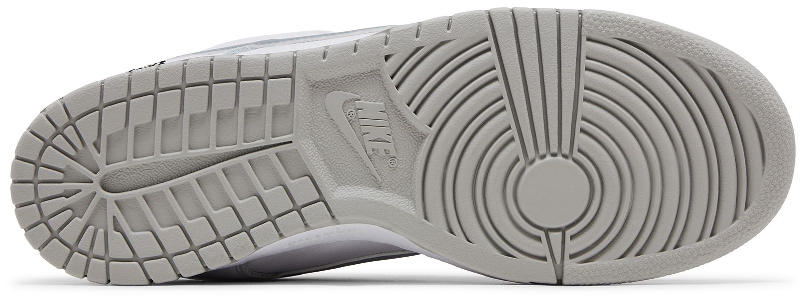 Buy Supreme x Nike Dunk Low SB 'White Metallic Silver' - HQ8487 100 ...