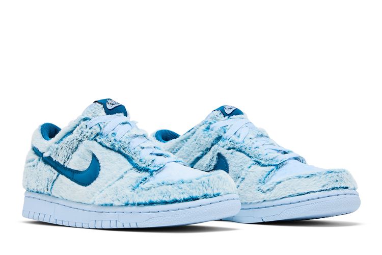 abominable snowman dunks