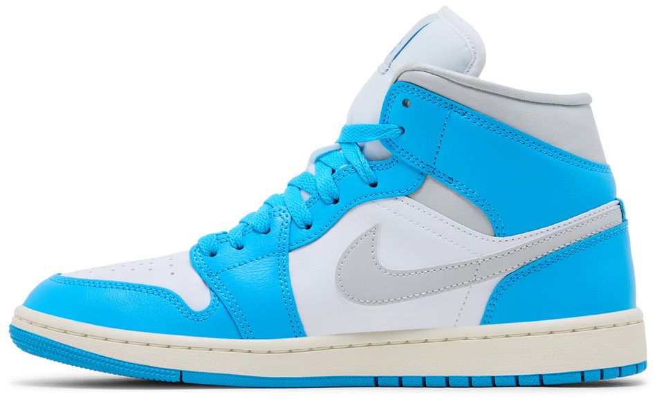 Buy Wmns Air Jordan 1 Mid 'Dark Powder Blue' - BQ6472 400 | GOAT