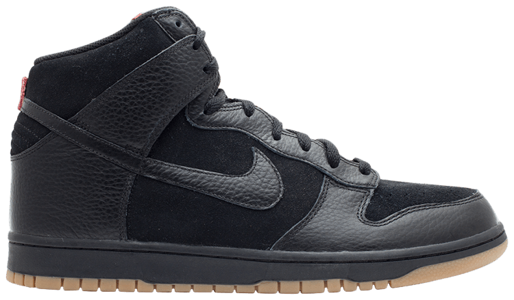 nike dunk basement