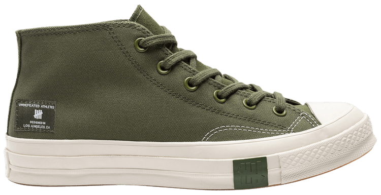 Buy Undefeated x Chuck 70 Mid 'Chive Parchment' - A02143C | GOAT