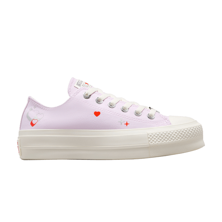 Buy Converse Wmns Chuck Taylor All Star Lift Platform Low 'Y2K Heart ...