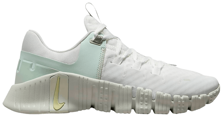 Buy Wmns Free Metcon 5 Premium 'Summit White Sea Glass' - FJ1548 100 | GOAT Buy Wmns Free Metcon 5 Premium 'Summit White Sea Glass' - FJ1548 100 | GOAT