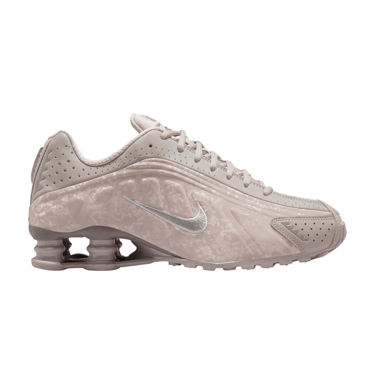 Buy Wmns Shox R4 'Flat Pewter Floral' - HV0934 001 | GOAT UK