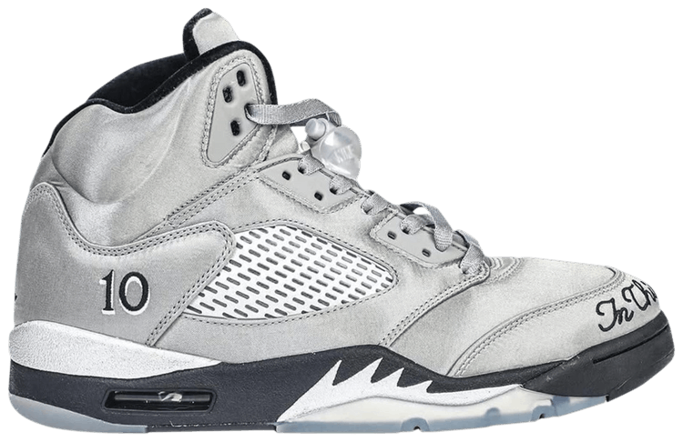 Buy Wmns Air Jordan 5 Retro 'Wings' - IO2038 001 | GOAT